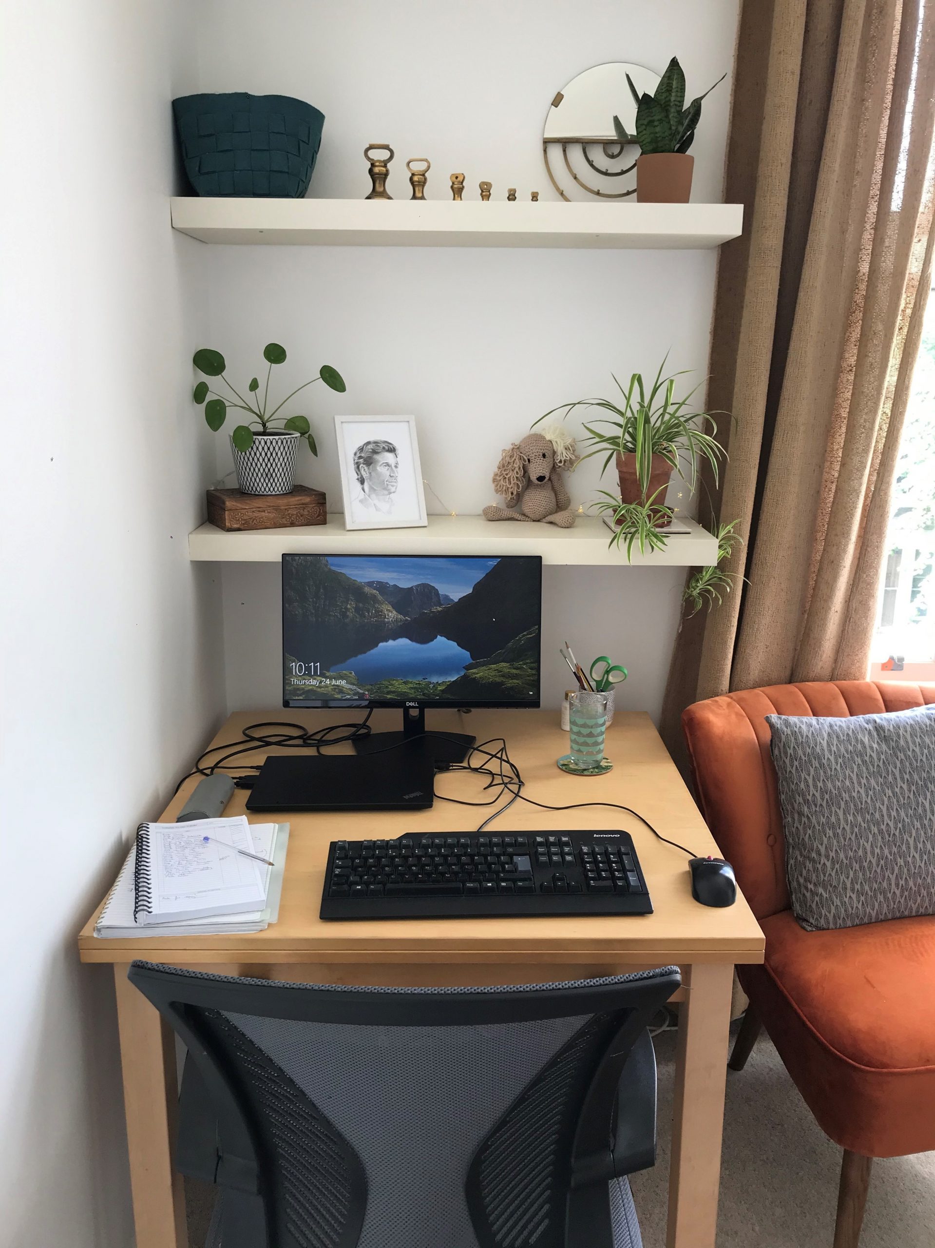 From London with Love: Welcome to My At-Home Workspace - Write for ...